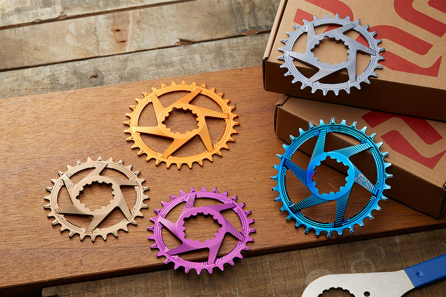 e*Thirteen crank out Helix R DM Chainrings plus new Vario Infinite ...