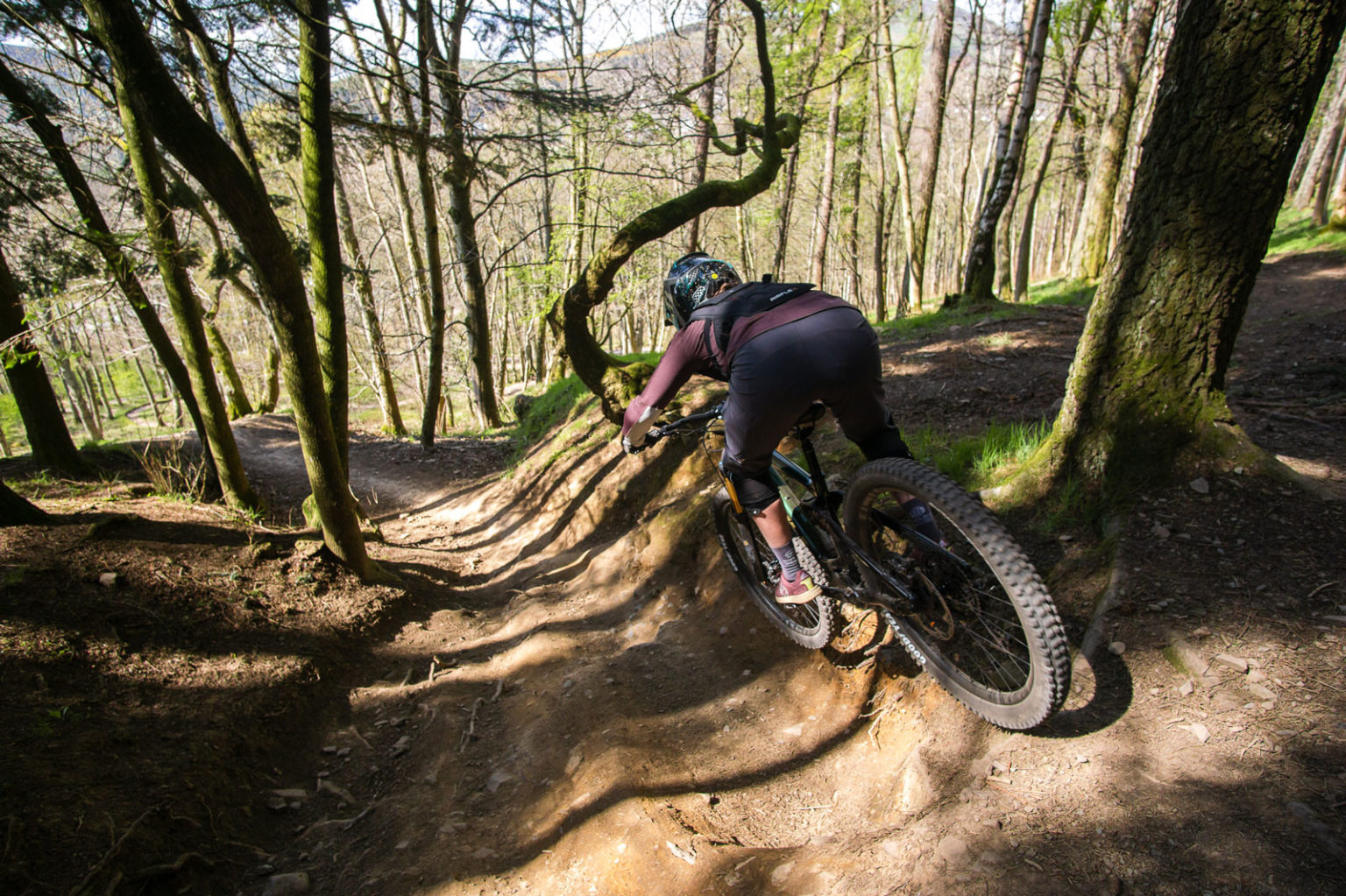 Review: Leatt AirFlex Women's Body, Chest & Back Protection for MTB ...