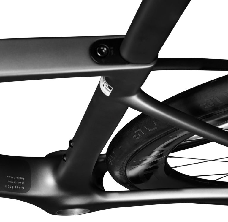 ENVE Melee road bike debuts as a sleek, modern race chassis with stock ...