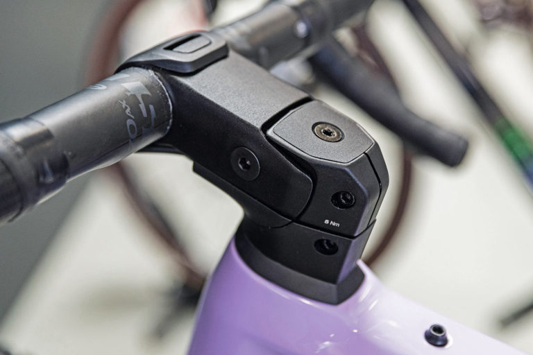 BMC ICS MTT suspension stem, Redshift w/ internal routing - Bikerumor