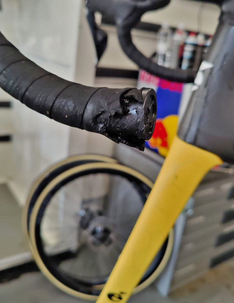 CloseTheGap SaveMyBar low-cost protective bar plugs at TdF - Bikerumor