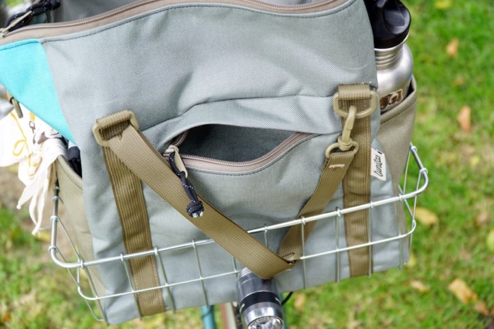 Need a grab & go bike bag? The Tunitas Carryall Basket Tote 137 hauls ...