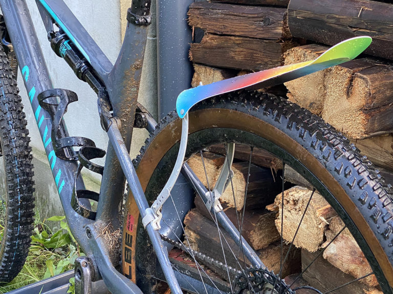 Review: Ass Savers Win Wing fender improves easy protection - Bikerumor