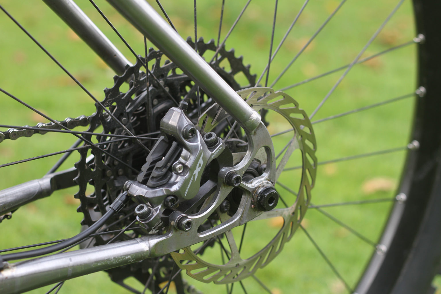 Shand Ioma Hardtail has a 60° head angle, multiple configurations ...