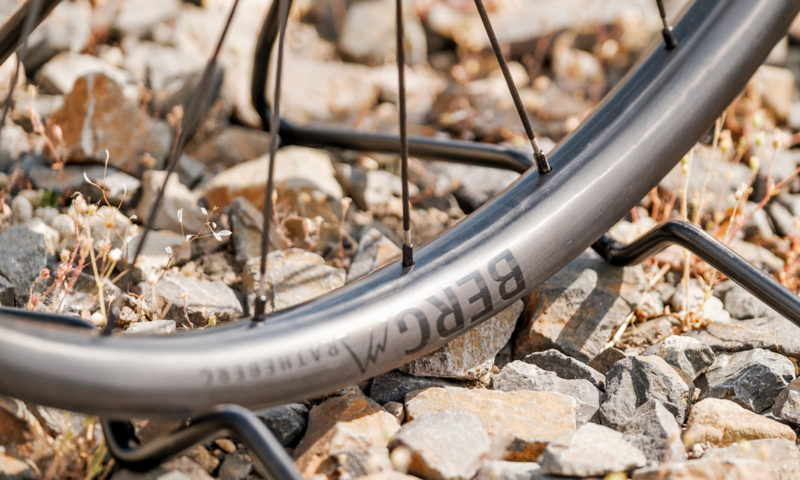 Light-Wolf 920g ultralight XC MTB wheels with 30mm internal! - Bikerumor