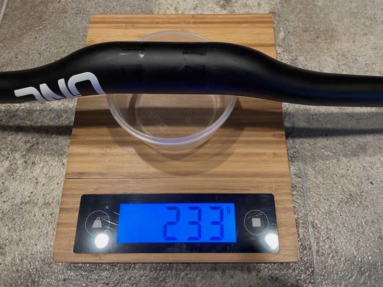 OneUp Components’ Carbon Handlebar Offers Subtle Compliance at a ...