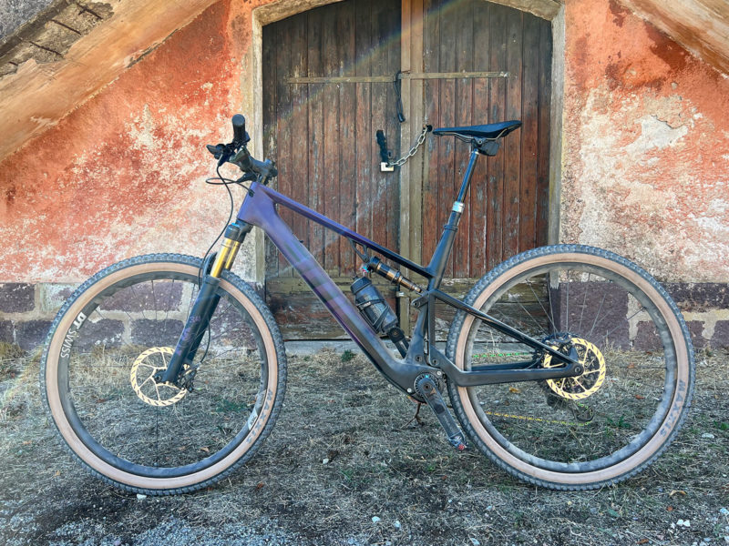 BMC Fourstroke AMP LT eMTB delivers whisper-quiet performance under 35 ...