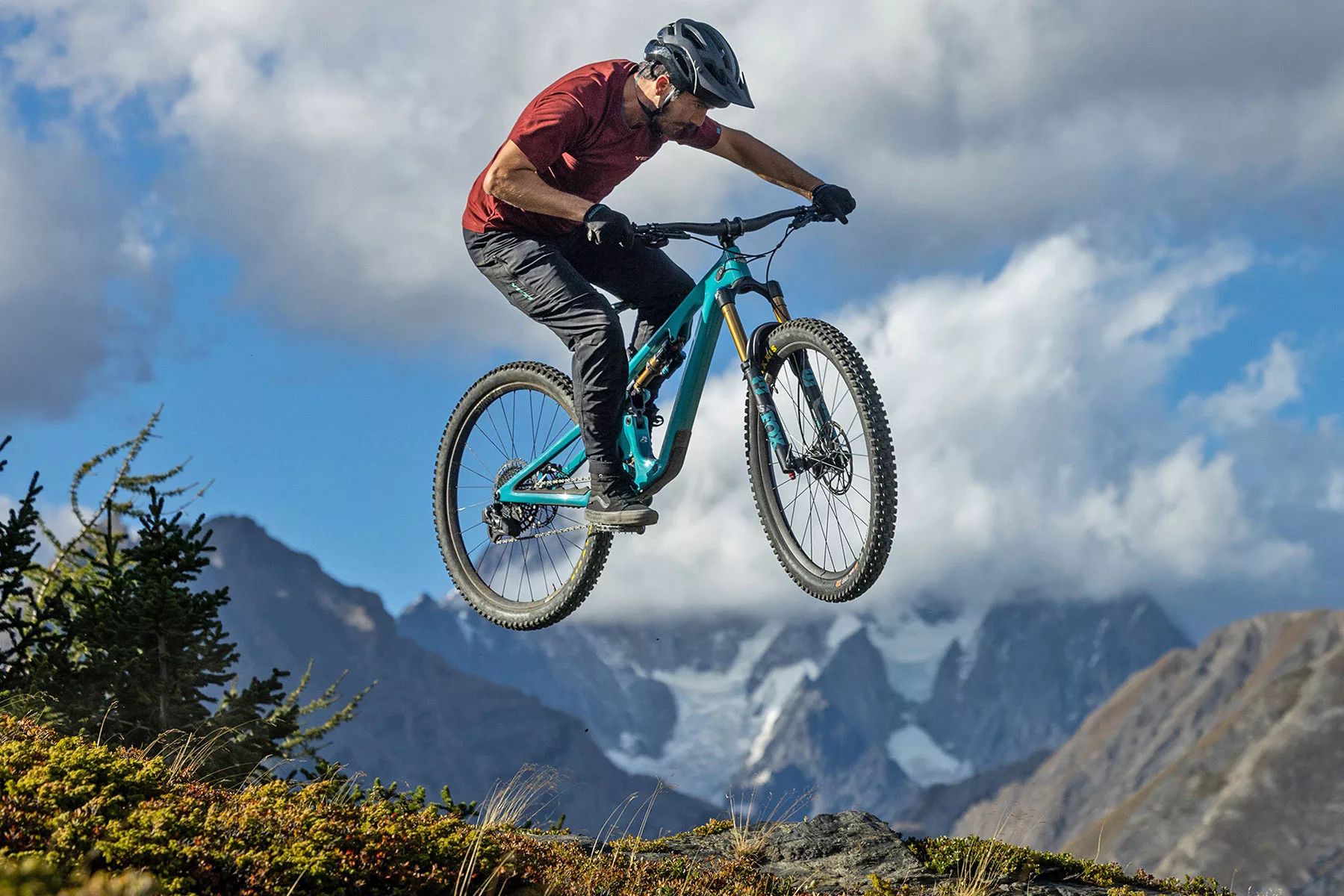 2023 Yeti SB140 Carbon Trail Bike Stretches Out Bikerumor 2023 Yeti SB140 Carbon Trail Bike Stretches Out Bikerumor