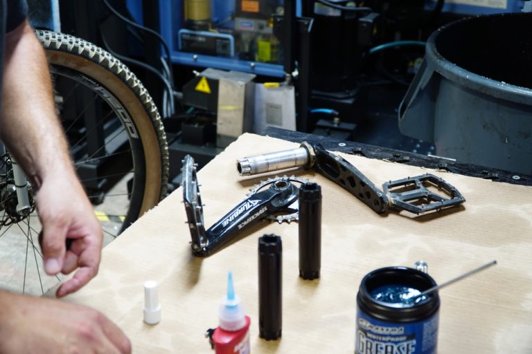 5DEV Factory Tour + CNC Machined Gravel & MTB Crankset Review! - Bikerumor