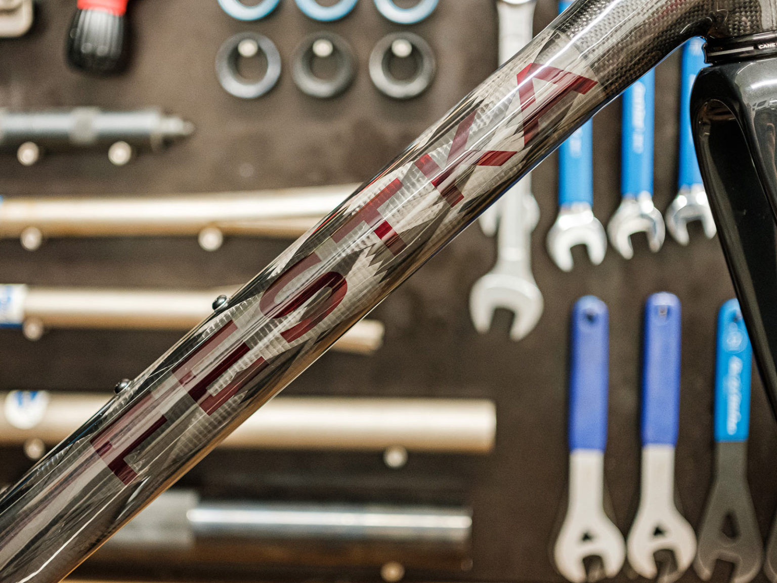 Festka's 5 Most Popular Custom Carbon Gravel & Road Bikes of 2022 ...