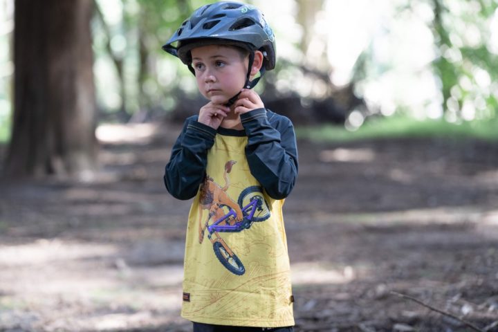Dinosaurs, Lions, and Unicorns Tear It Up on New Bike Jerseys for Kids ...