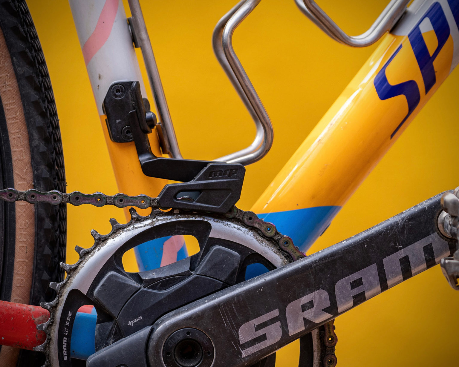 MRP redesigns their top MTB chainguides, adds new GCX gravel chainguide ...