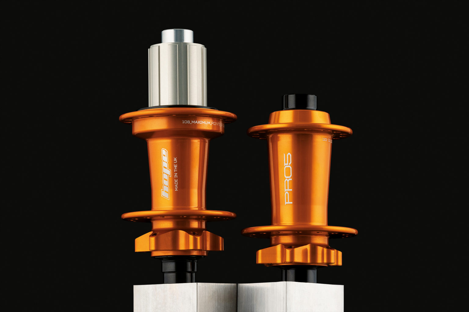 Hope Pro 5 Hubs Pick Up Faster with 108 POEs & Reduced Drag - Bikerumor