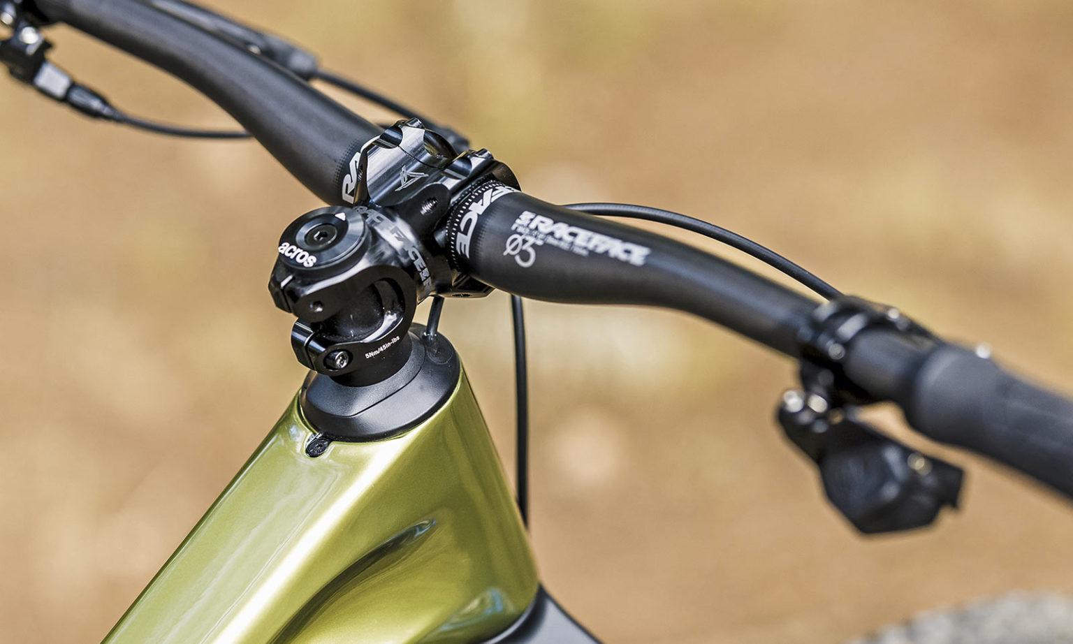 All-New Canyon Neuron updates modern, more capable do-it-all trail ...