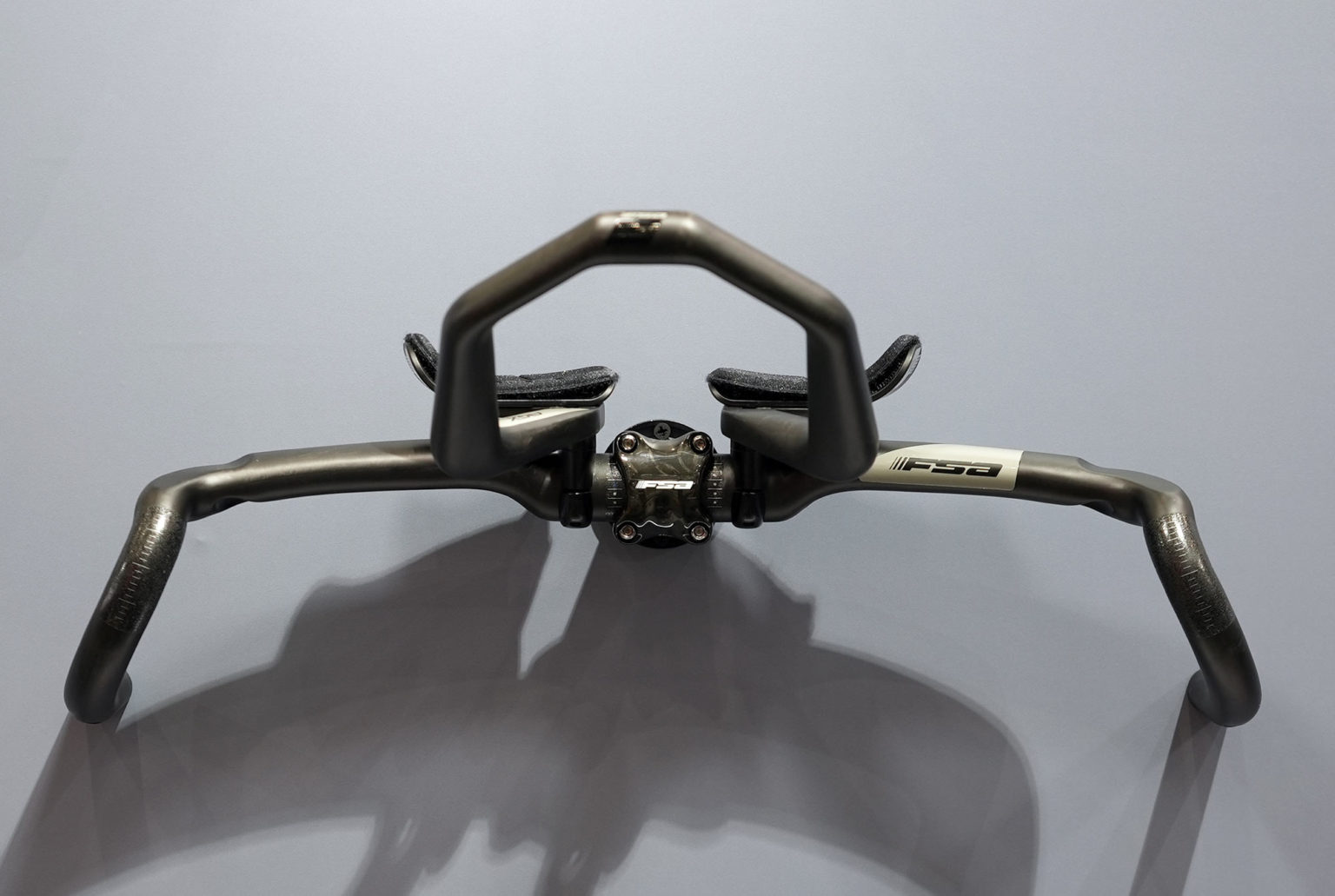 FSA Gets Comfortably Aero on Gravel, Lots of Integrated Headsets & More ...