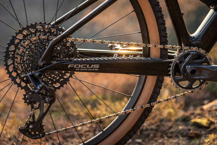 2023 Focus Raven Hardtail Goes Downcountry - Bikerumor