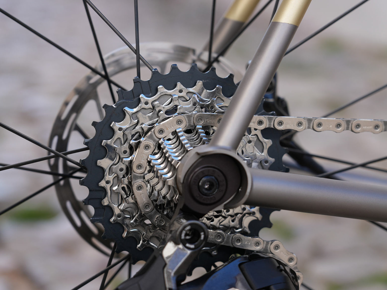 New SRAM Force AXS & XPLR Groups Updated, Now Even More Wireless ...