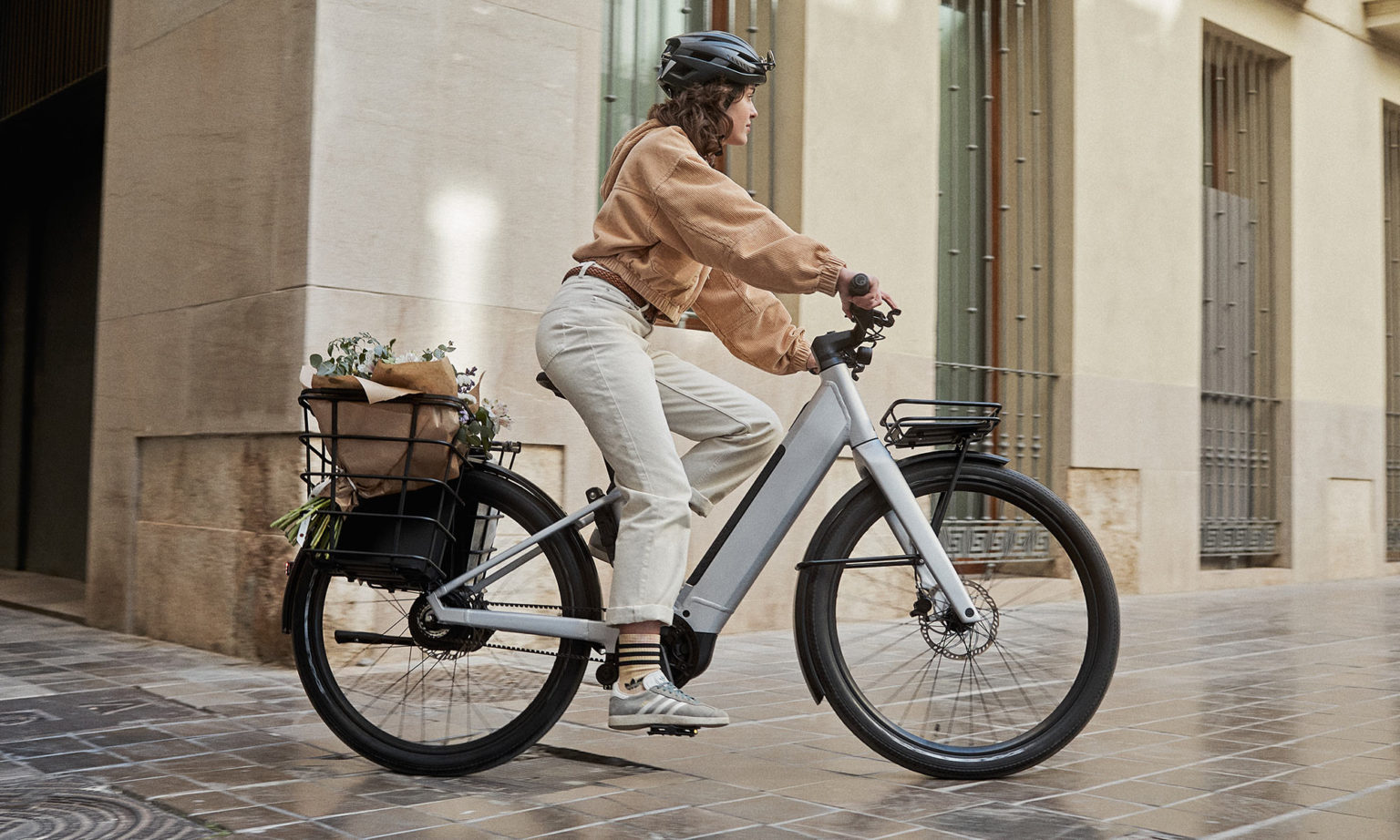 Canyon Hybrid eBikes boosted from mullet city Roadlite:ON to SUV ...