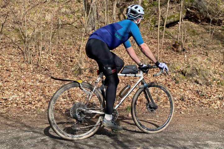 Tailfin Top Tube Packs Offer Extra Bikepacking Storage for All Sizes ...