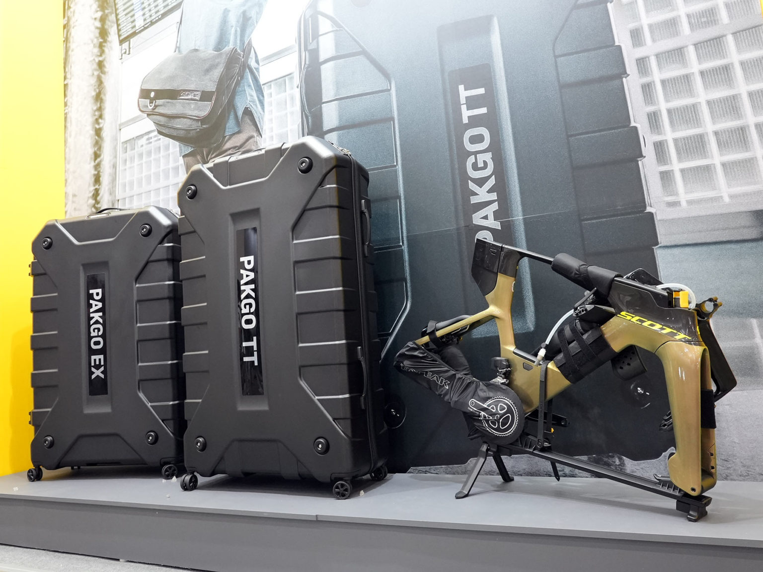 Topeak's 10g Carbon Bottle Cage, Pump Work Stands, Bikepacking Bags ...