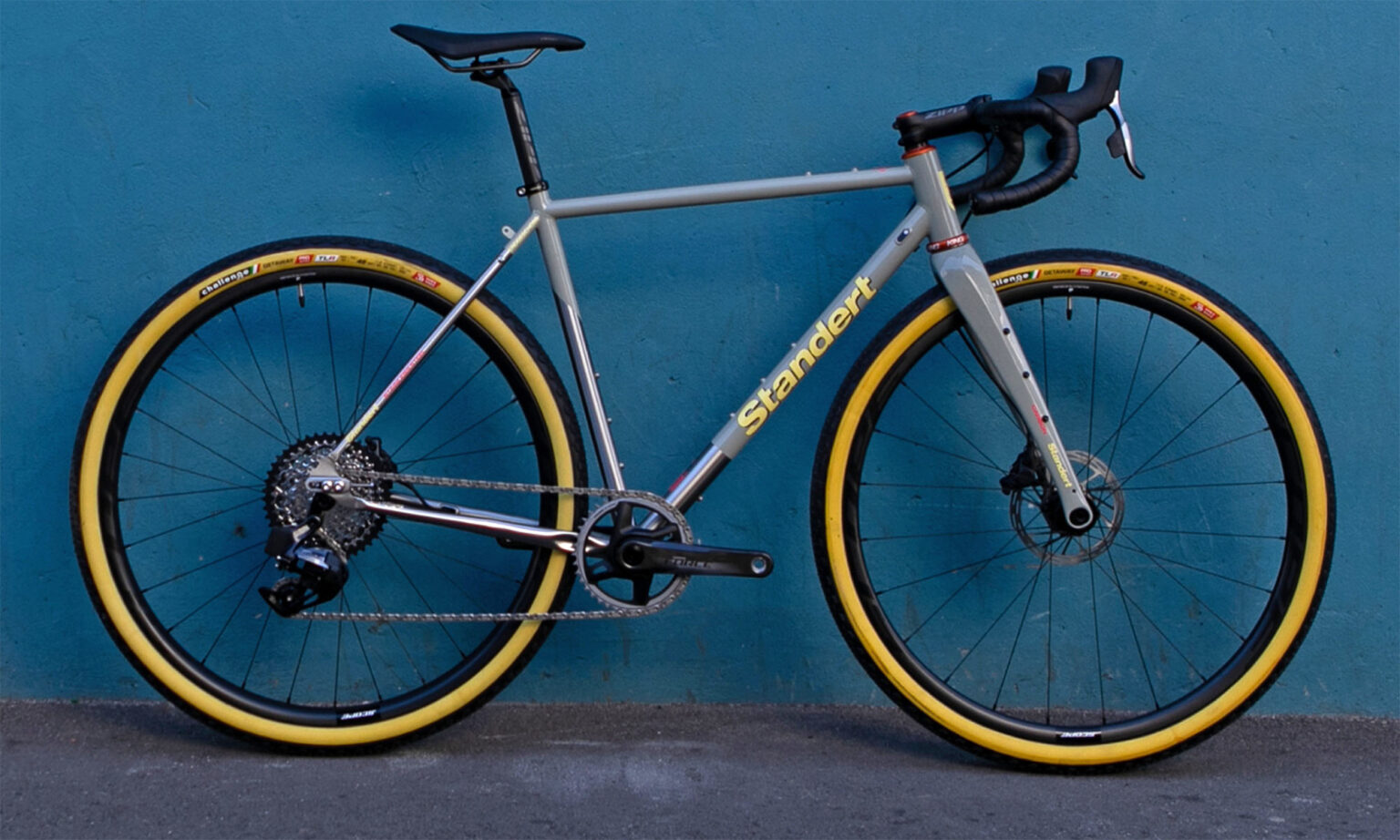 Standert's updated stainless steel Erdgeschoss adventure gravel bike is ...