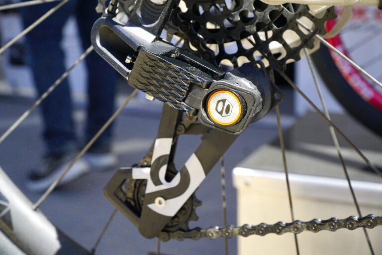 Box Components Refines Flagship Box One 9-Speed Drivetrain - Bikerumor