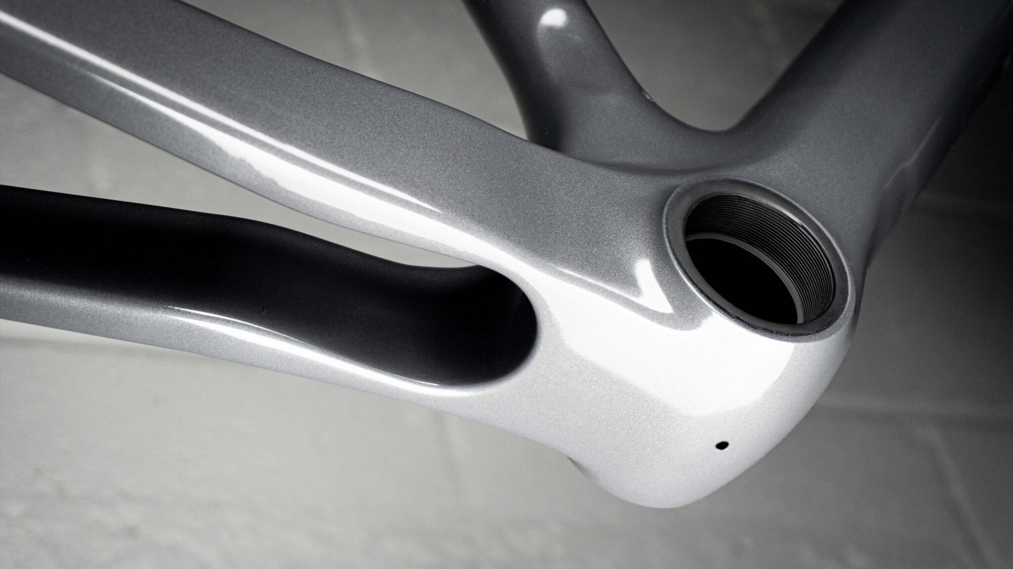 BRIDGE Bike Works Unveils Carbon Bottom Bracket Shells with Molded ...
