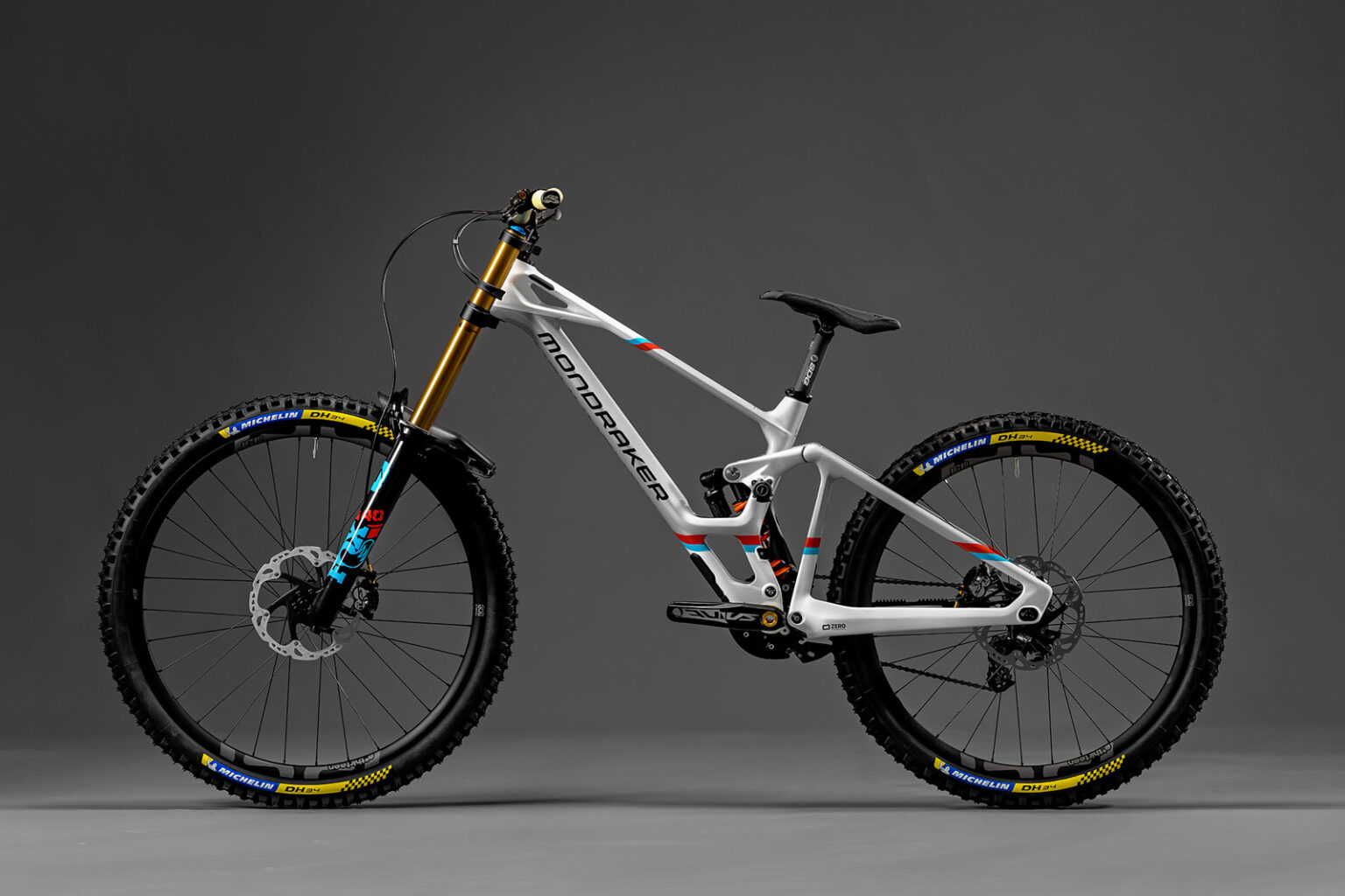 Mondraker Summum DH Bike Packs MIND Suspension Telemetry System - Bikerumor