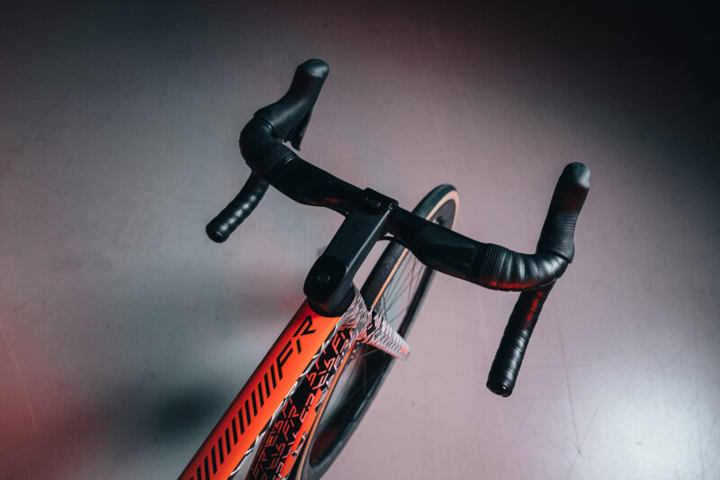 Felt Teases New VR Endurance Road & Ultralight FR Race Bikes - Bikerumor