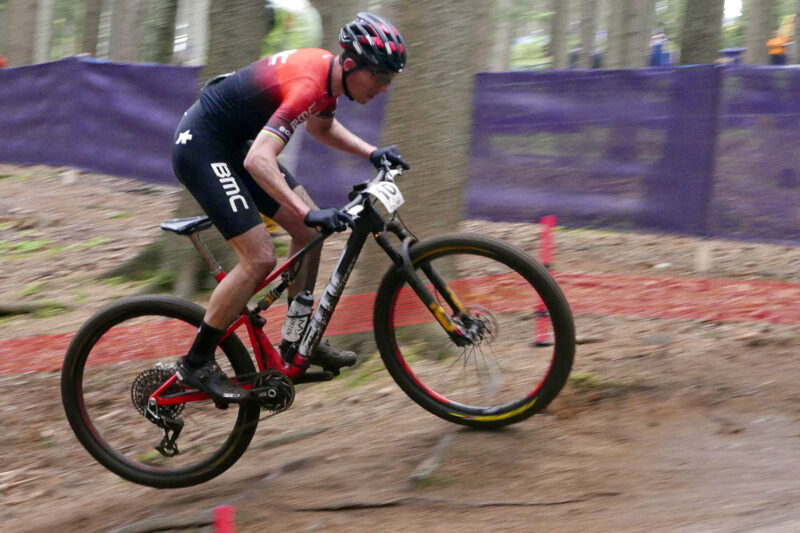 Öhlins XC Race-Ready Suspension: 3 RXC34 Forks & 2 TXCAir Shocks hit ...