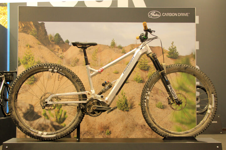 Crossworx Trip 290 eBike Goes Gates Carbon Drive x Classified ...