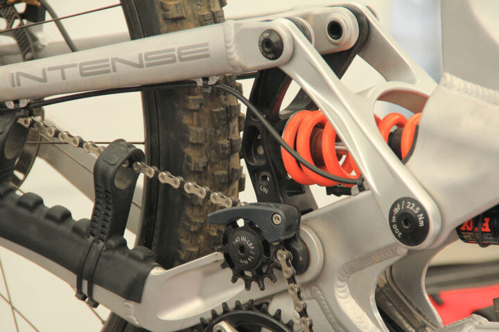 New Tech Round Up from UCI Lenzerheide World Cup DH Pits - Bikerumor