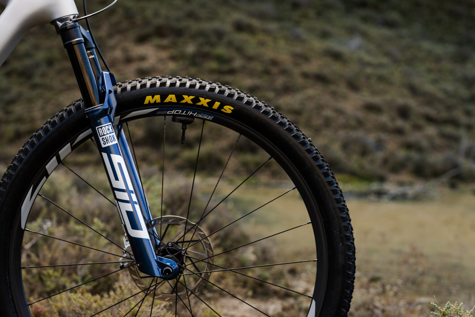 RockShox Announce 2024 SID XC Forks and SIDLuxe Shocks with New ...