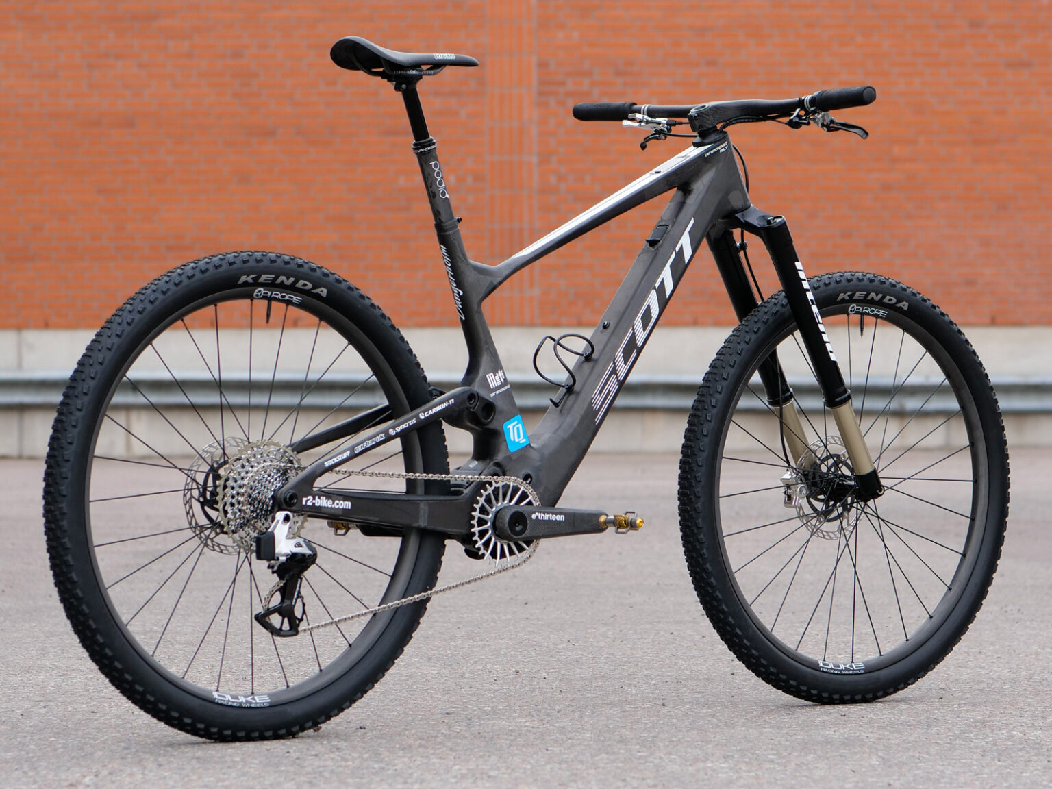 Dangerholm's Scott Lumen eRide XC is the World's Lightest eMTB - Bikerumor