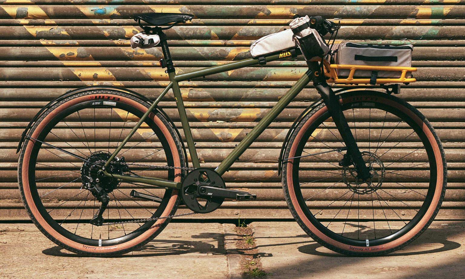 Rose Hobo Reinvents the Hybrid. Is a Versatile Steel Flatbar Urban ...