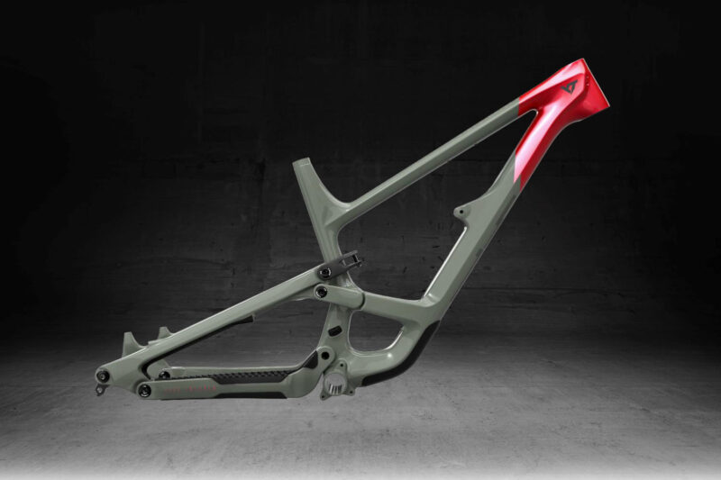 YT Capra Uncaged 10 is Coiled for Bikepark Fun in More Affordable Alloy ...