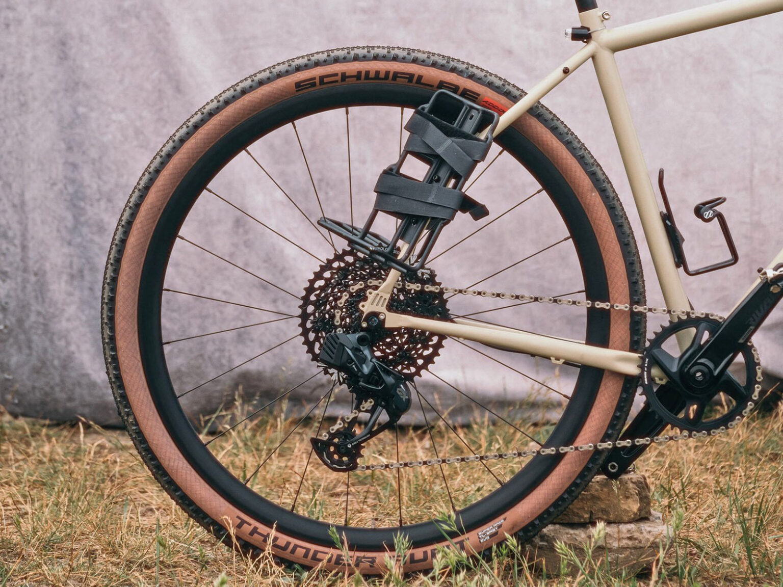 8bar Tflsberg Steel v2 Reshapes Affordable 29er Bikepacking Adventure ...