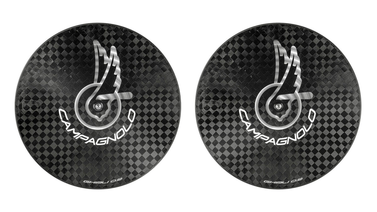 Campagnolo Ghibli 0.9 is Tubeless! Fastest-Ever Campy Track Disc Wheel ...