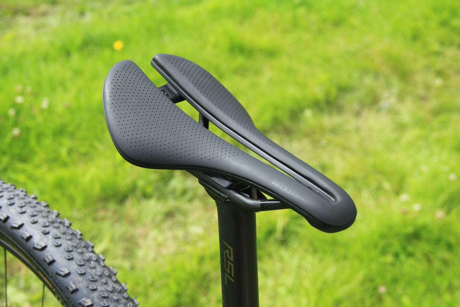 Pro Bike Check: Anton Cooper's Trek Procaliber World Champs Short Track ...