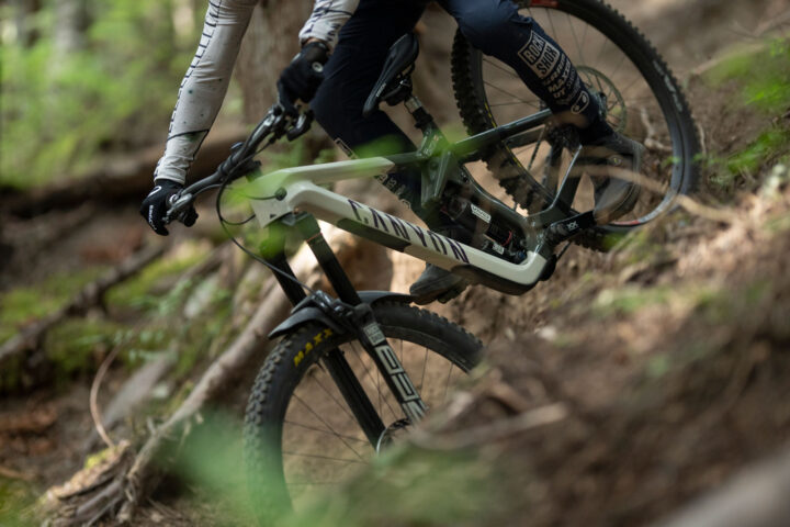 RockShox Vivid Air Shock Launches with Position-Sensitive TouchDown ...