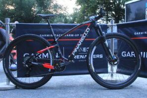 Pro Bike Check: Tom Pidcock's Pinarello Dogma XC HT Short Track Bike ...