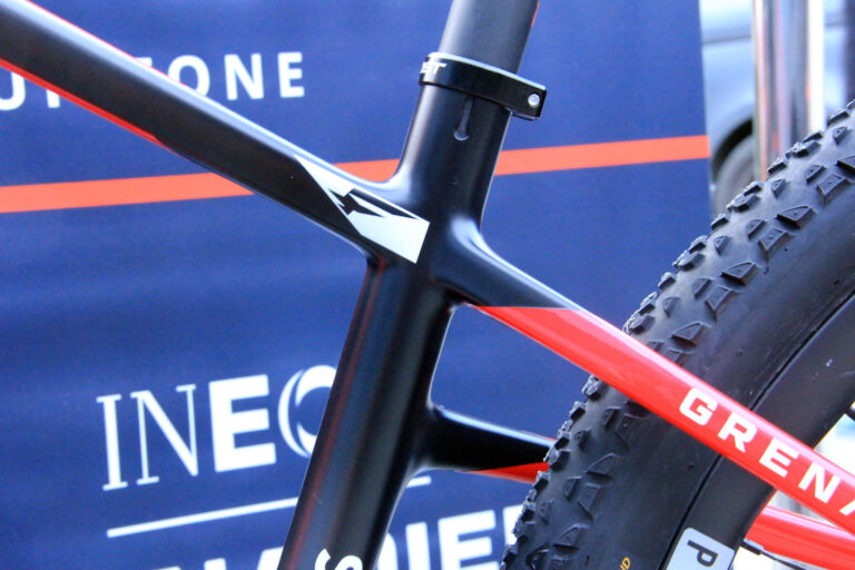 Pro Bike Check: Tom Pidcock's Pinarello Dogma XC HT Short Track Bike ...