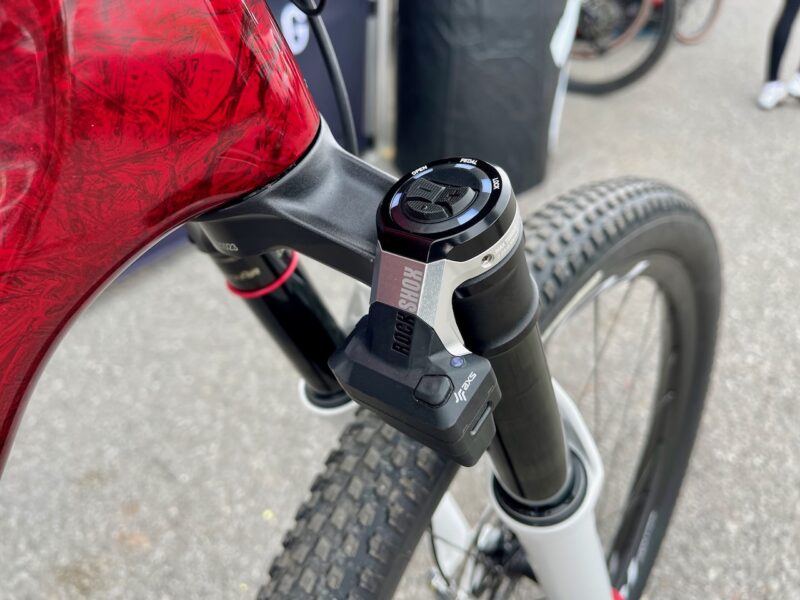 World Cup Pro Bike Check: XCC Winning Specialized Epic EVO of Victor Koretzky - Bikerumor