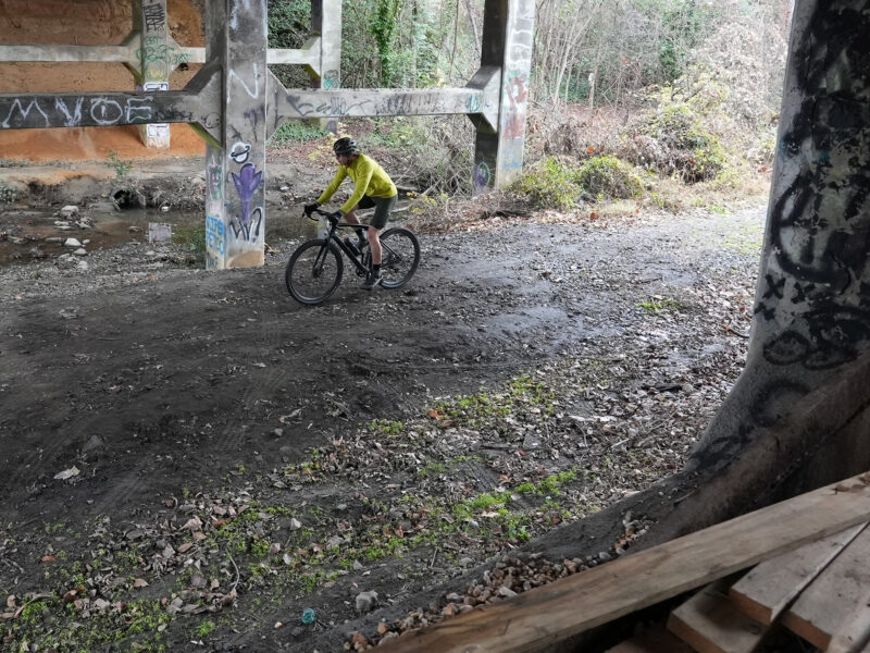 Review: Specialized Diverge STR is a Gravel Hover Bike - Bikerumor