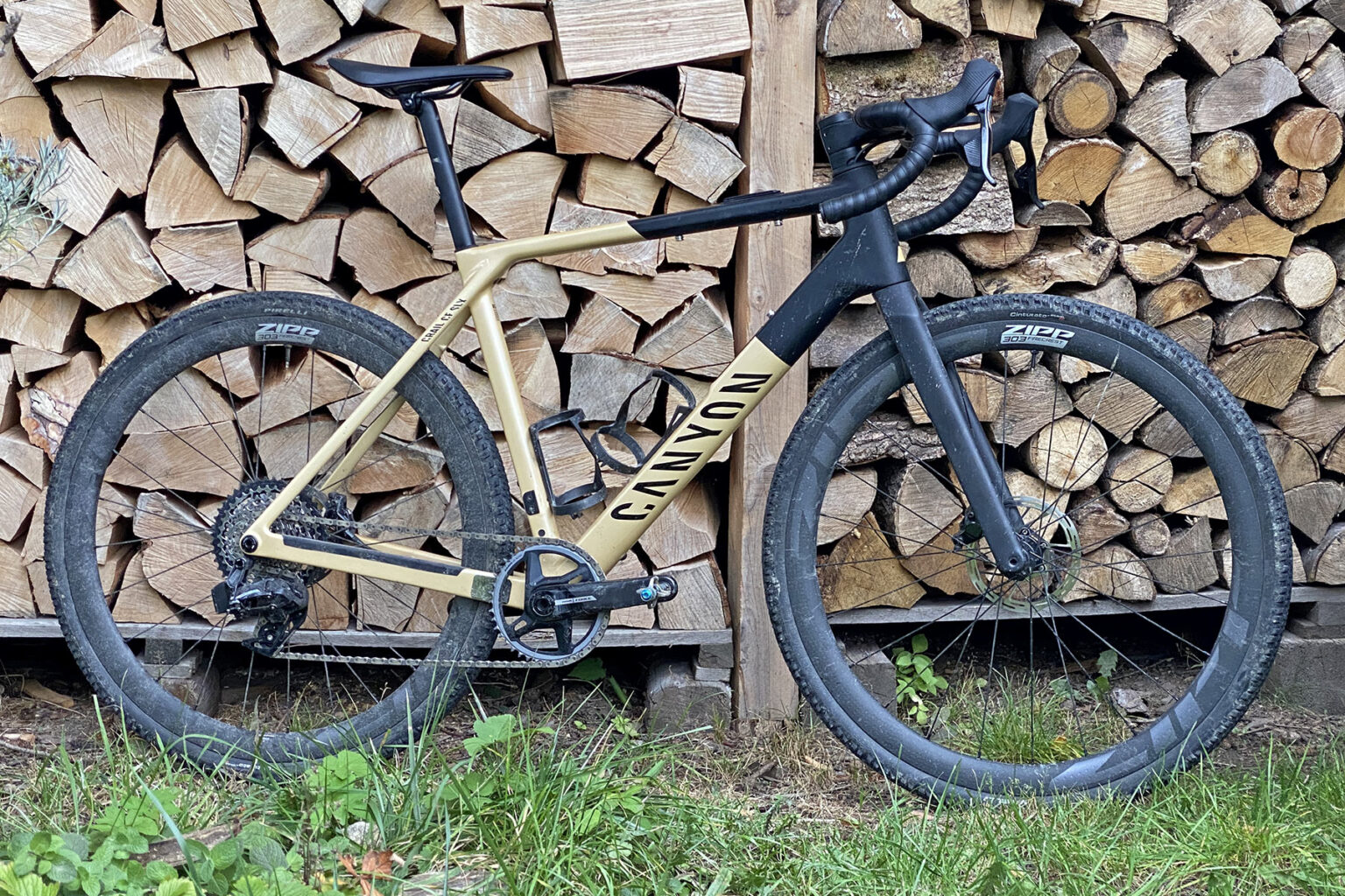 All-new Canyon Grail Reshapes Carbon Gravel Bike for Racing around More ...