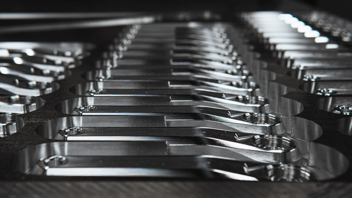 Actofive Signature X Crankset CNC Cuts Price in Half, Tougher Than Ever ...