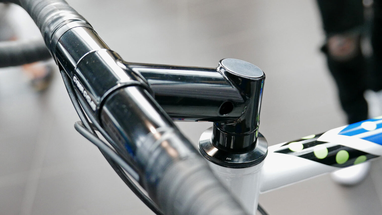 Cyber Cranks Out Tubular Steel Cranksets in Germany, Retro MTB Gravel ...