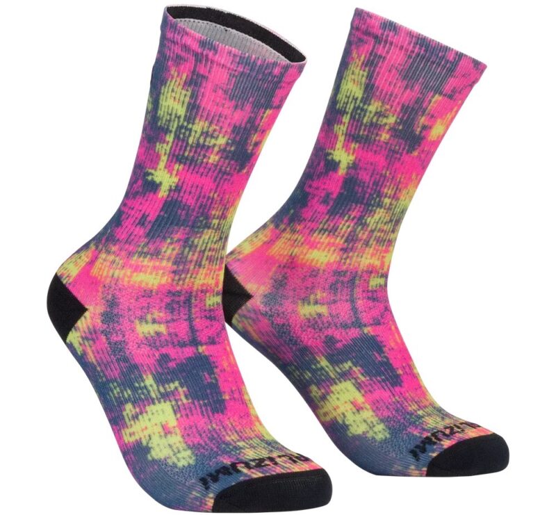 Pearl iZUMi Celebrates MTB Origins with New Apparel Collection - Bikerumor