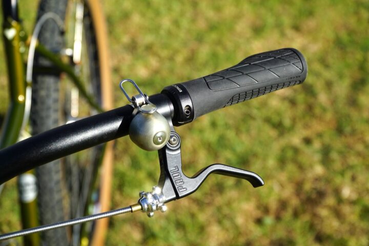 The Rivendell Gus Boots Willsen Hillibike Makes a Case for 550mm ...