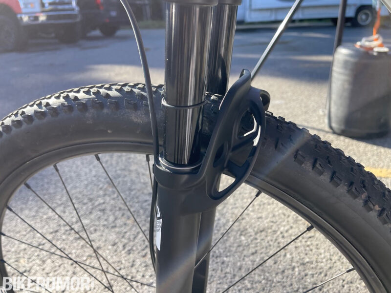 Spotted! New Fox 32 Reverse Arch XC fork - Bikerumor